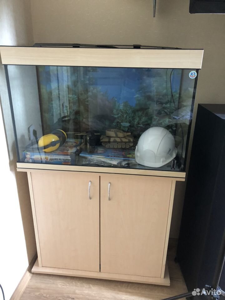 Аквариум 130л с тумбой 80x35x50