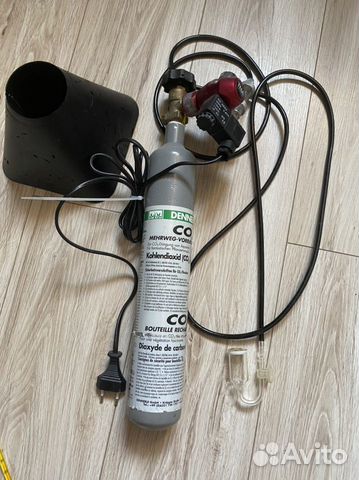 Баллон co2 dennerle и редуктор тонкой настройки