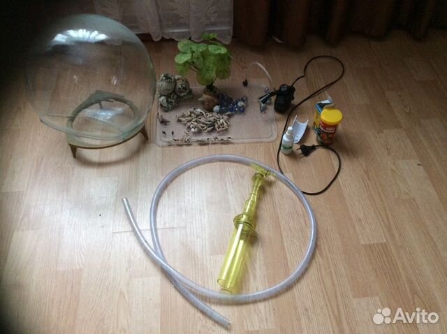 Для аквариума фильтр,ракушки и другое