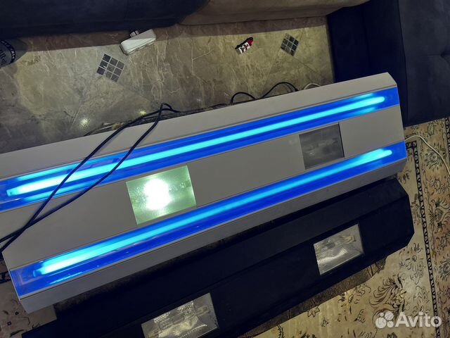 Металлогалогеновый светильник с двумя лампами